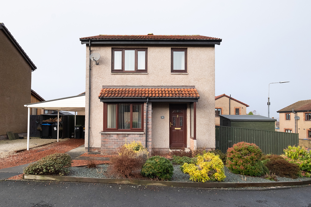 3 Bed Villa in Guide Price £180,000 | 4 Heathpark Place, Selkirk TD7 4DN | BSPC