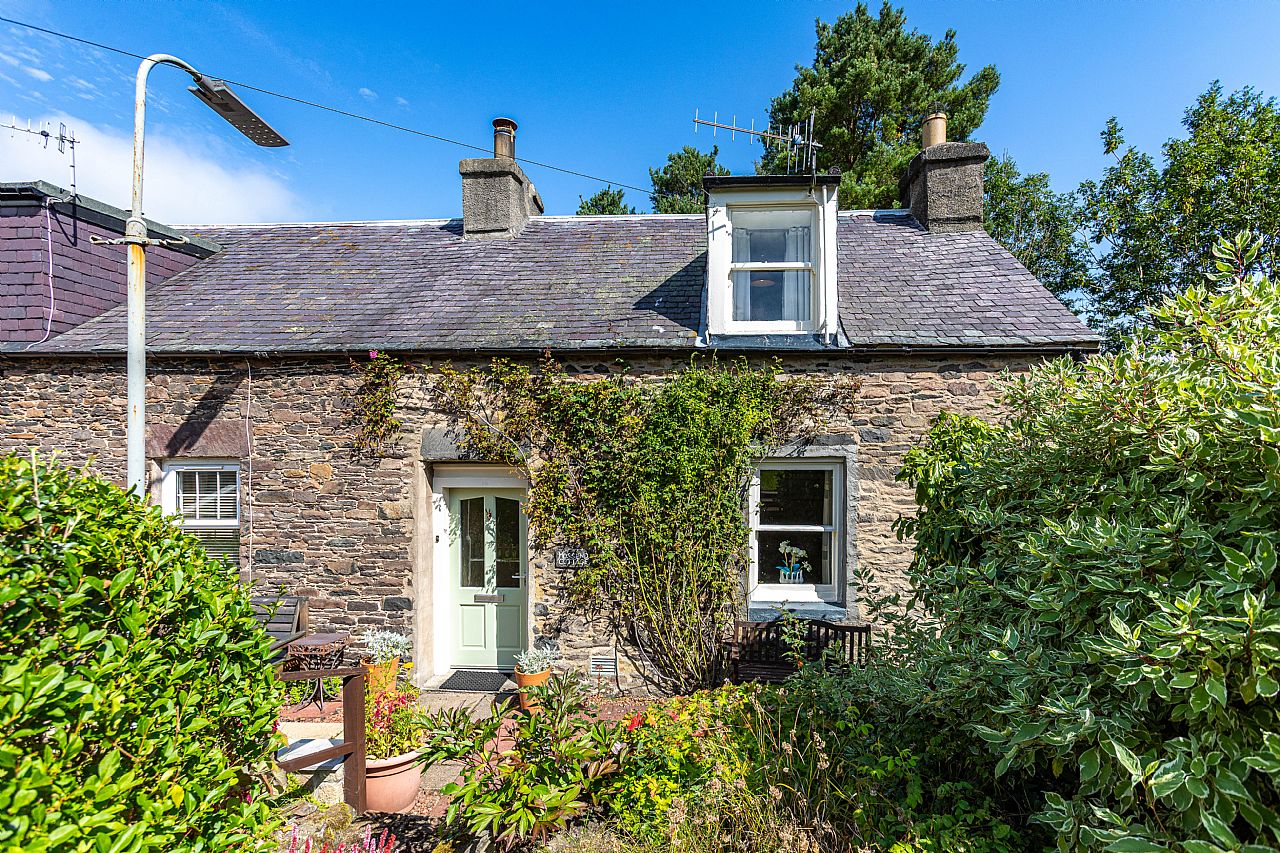1 Bed Terraced Cottage in 10 Cotland Place Guide Price £120,000 | Mossend Cottage, 10 Cotland ...